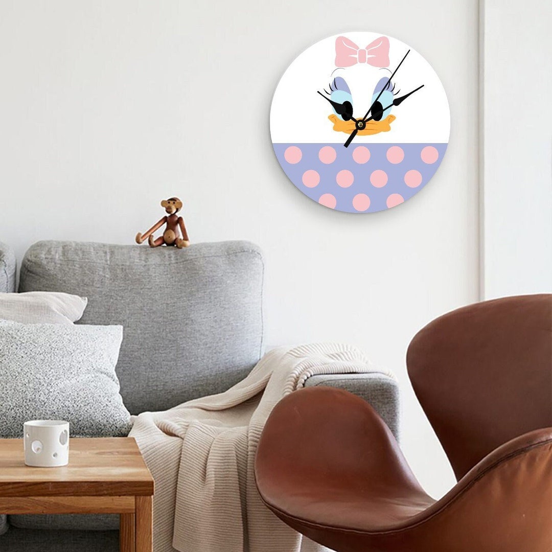 Classic Daisy Duck Wood Clock - Etsy
