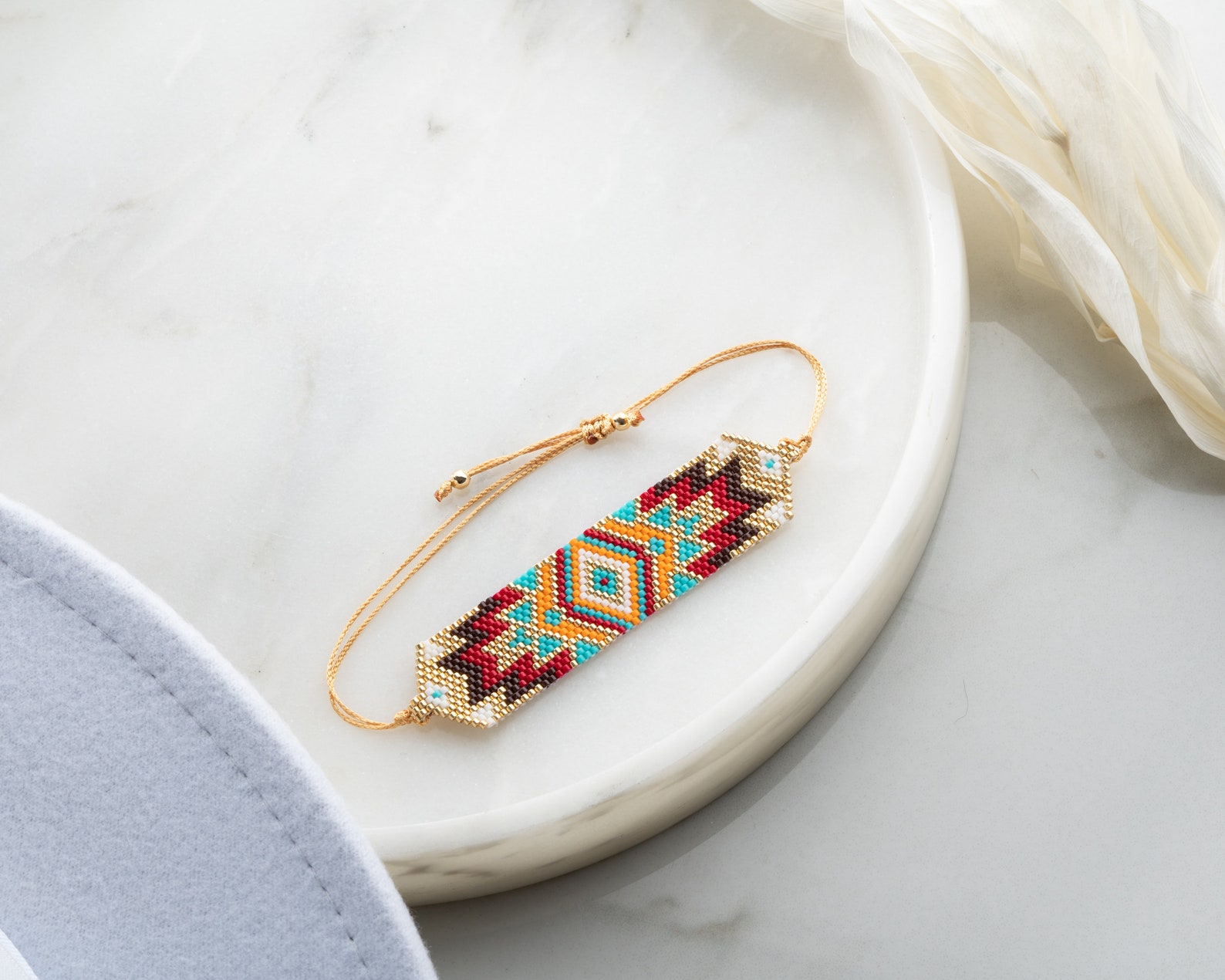 Western Boho Style Beaded Bracelet, Aztec Native American Design ...