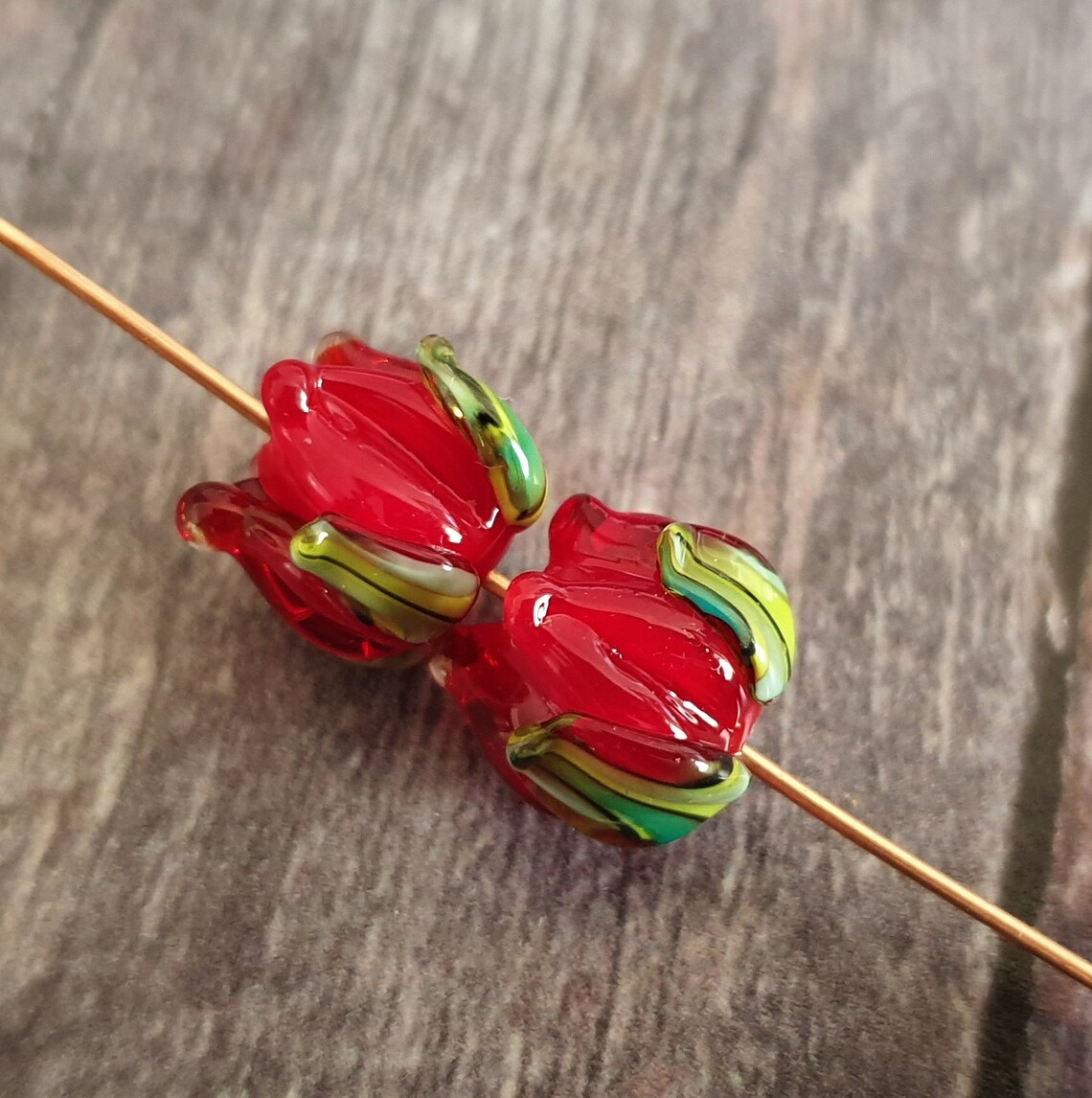 BEAUTIFUL RED ROSE Bud, Rose Glass Bead, Lampwork Flower Bead, 10mm Red ...