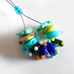 LITTLE PRECIOUS DISCS, Lampwork Discs, 10pcs Green-aqua-silvan Discs ...