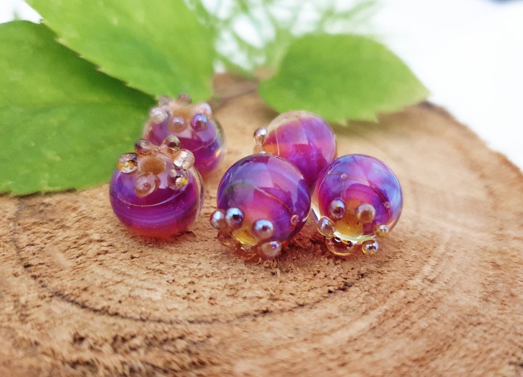 MAGICAL FAERIEBERRIES GLASS Beads, 10mm Delicate Beautiful Fantasy ...
