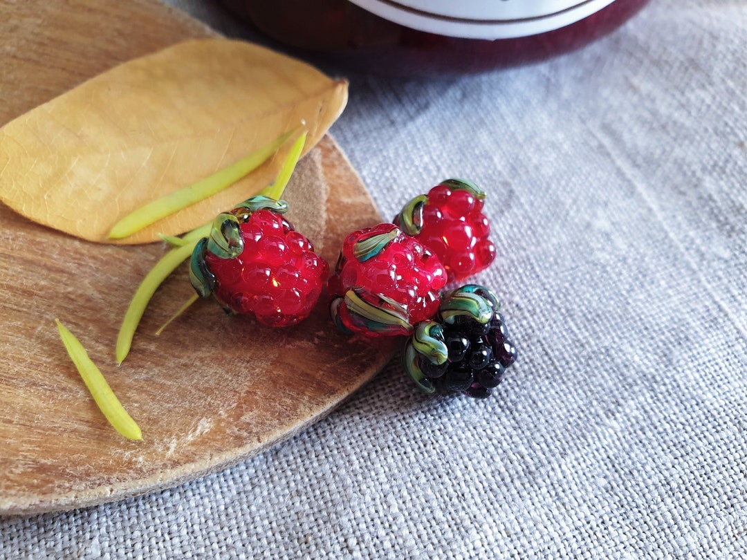 DAINTY GLASS RASPBERRIES, 10-11mm Handmade Lampwork Berries, Little ...