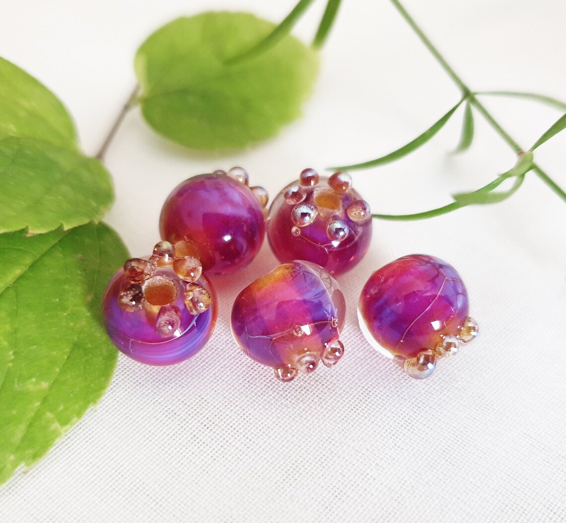 MAGICAL FAERIEBERRIES GLASS Beads, 10mm Delicate Beautiful Fantasy ...