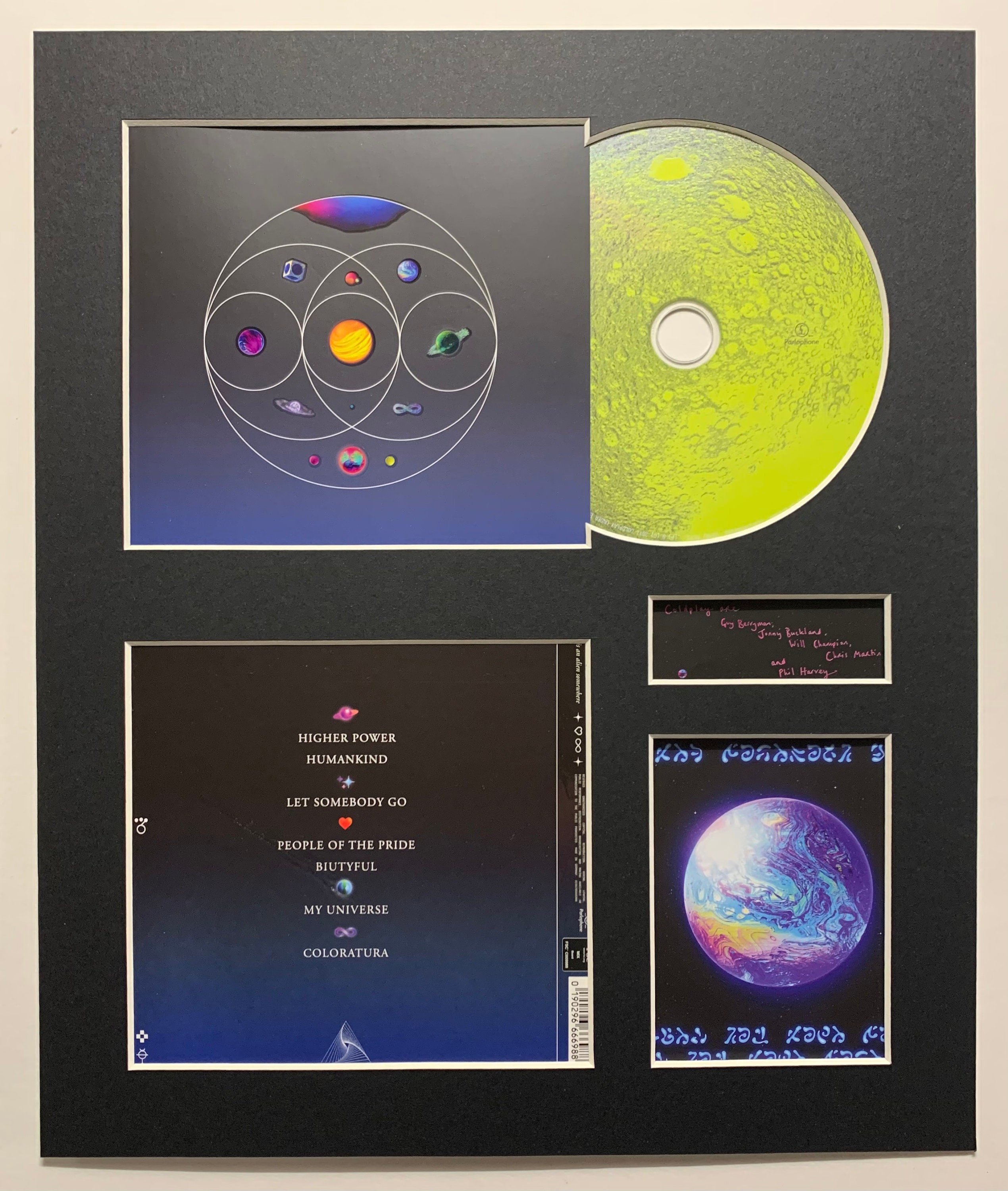 Art & Collectibles Memorabilia with Authentic cd COLDPLAY Music of The ...