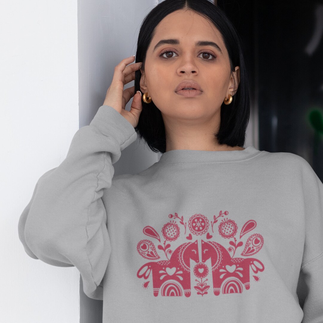 Dala Love Crew Sweatshirt Gift, Scandinavian Folk Art, Scandinavian ...