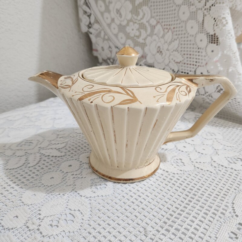 Sadler Teapot - Etsy