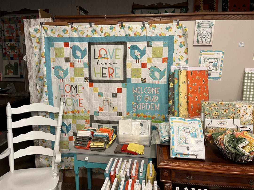 Home Tweet Home Panel Quilt Kit 63" X 63" Using Happy at Home ...