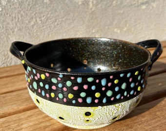 MADE TO ORDER Ceramic Handmade Berry Colander Bowl - Etsy