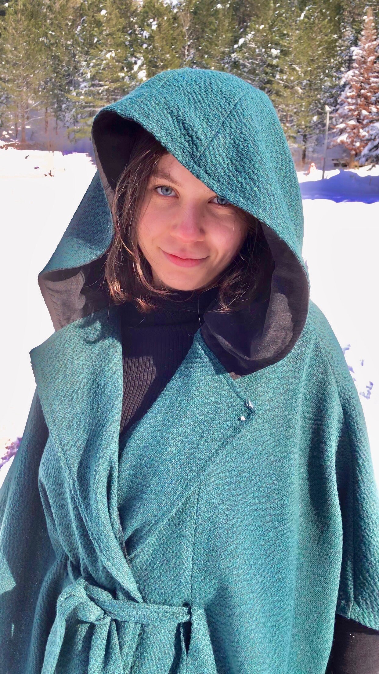 Green Hooded Cape Cloak With Belt Detail - Exquisite Pancho for ...