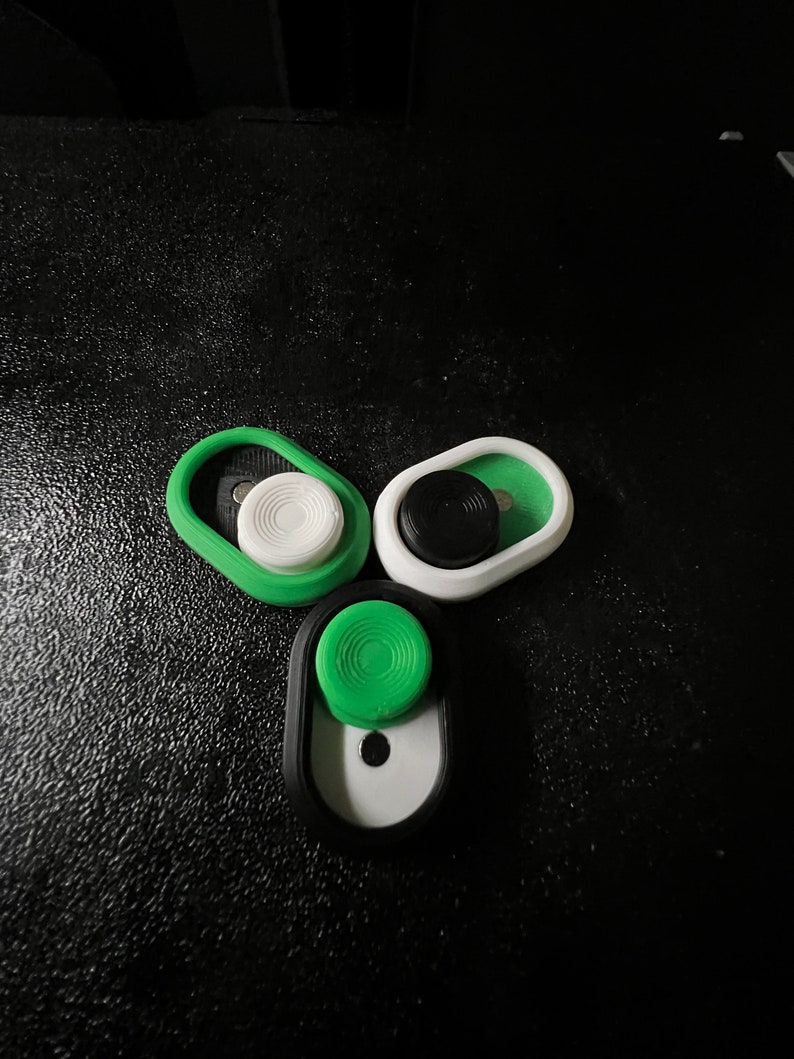 Small Clicking Sensory Toy | 3d-printed Fidget Tool for Anxiety - Etsy