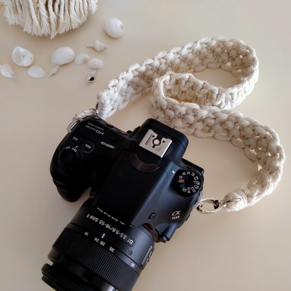 Crochet Camera - Etsy