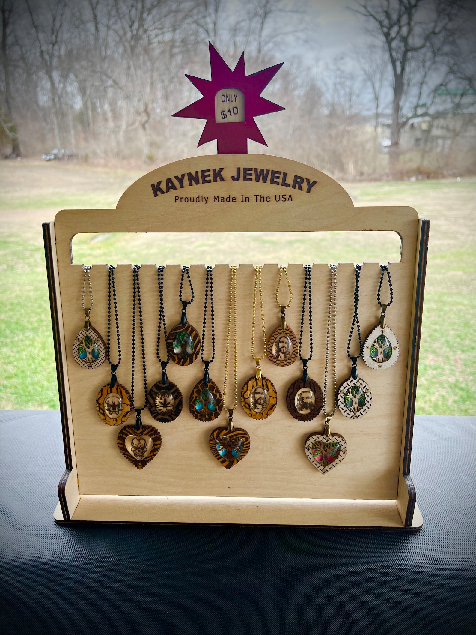 Flea Market Necklace Display SVG | Laser Cut File (digital Download) - Etsy