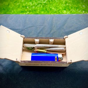 Stash Box | Fully Customizable | Lightburn Ready | Laser Cut File ...