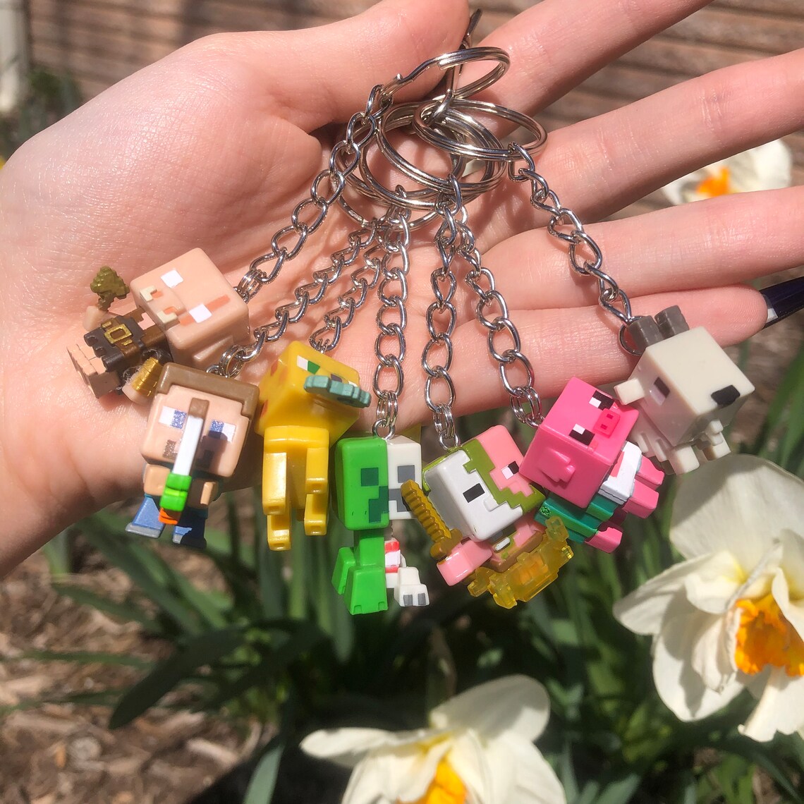 Game Figurine Keychains Pandas, Ocelot, Pig, Goat, Zombie & Chicken ...