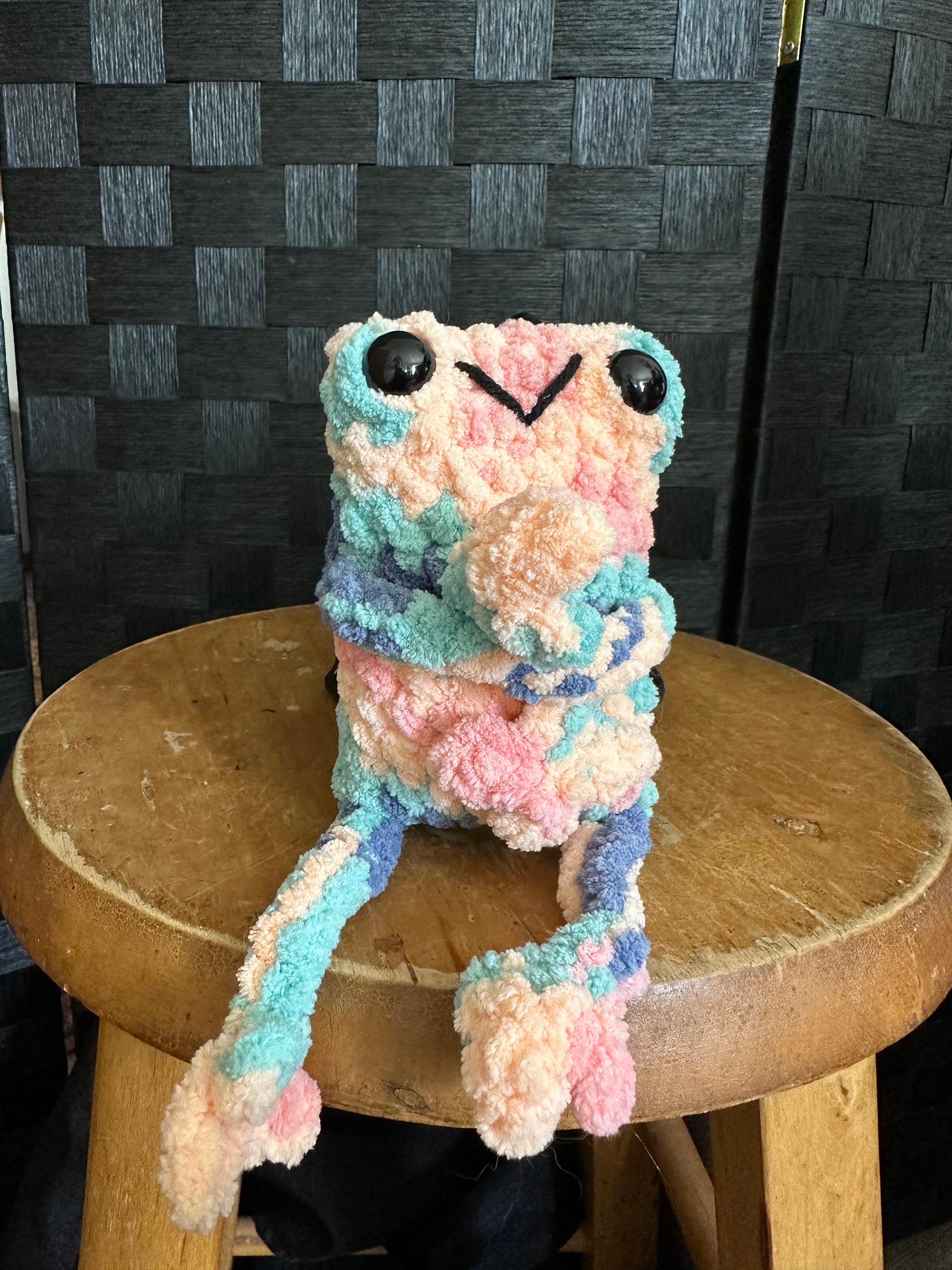 Crochet Leggy Frog PATTERN - Etsy