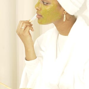 Qasil Organics Pure Qasil Mask Powder for Hair and Skin, Skincare ...