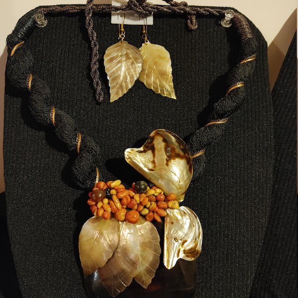 Philippines Shell Necklace - Etsy