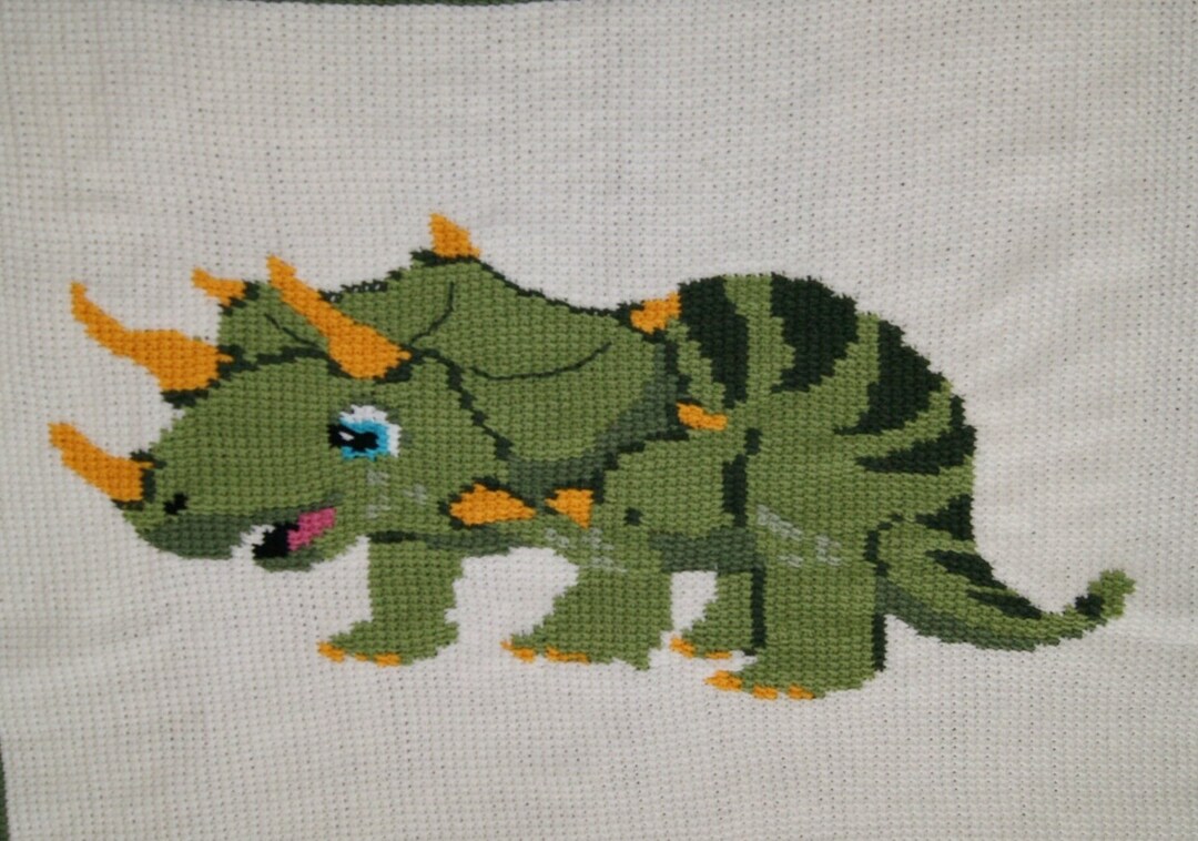 1124 Triceratops Dinosaur Green and White Afghan Baby and Children's ...