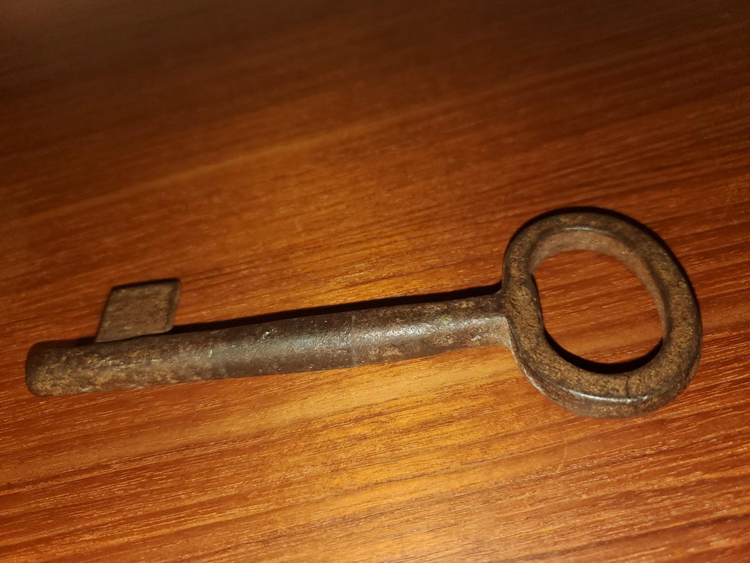 Antique Giant Skeleton Key/ Solid Barrel Steel/cast Iron/handmade - Etsy