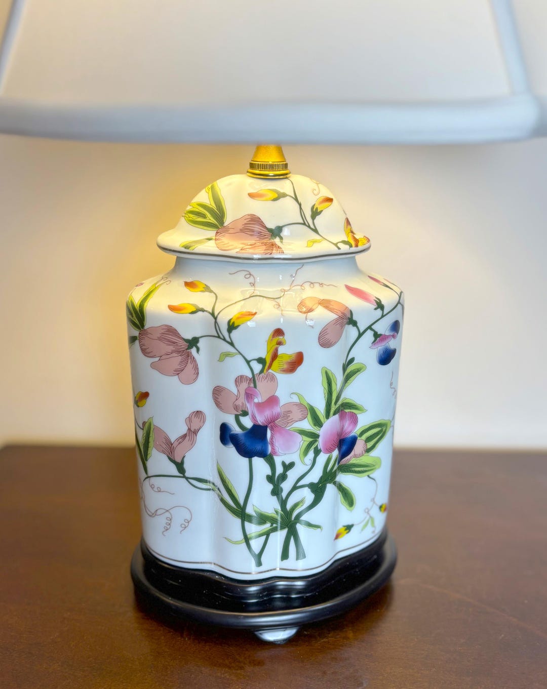 Sweet Pea Ginger Jar Lamp, Chinoiserie Porcelain With Shade ...