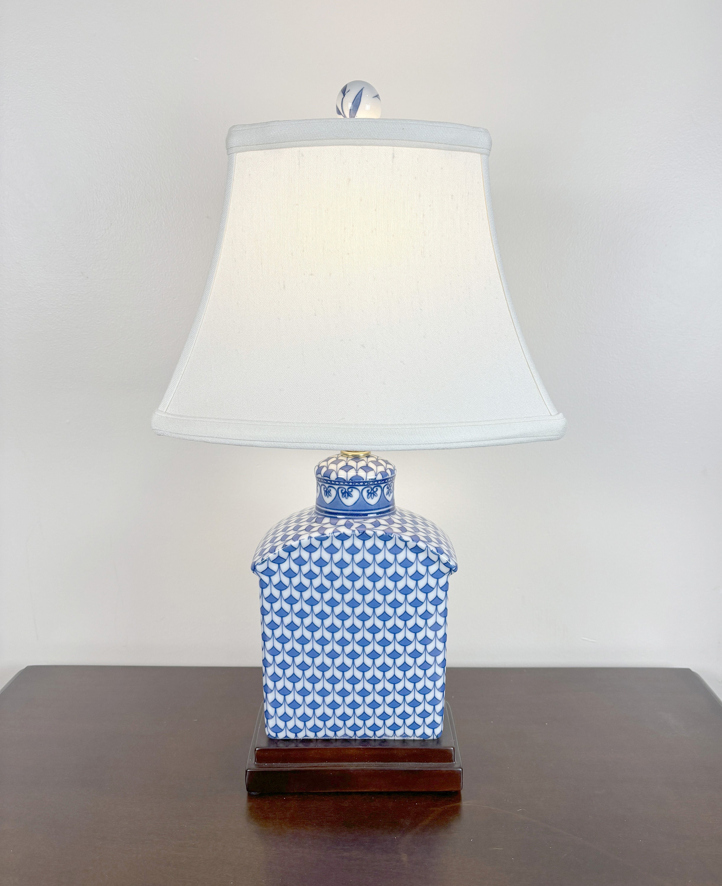 Blue and White Country Blue Pattern Table Lamp - Etsy