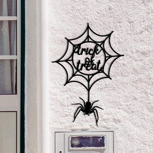 Spiderweb Door Sign, Spider Wall Art, Metal Spiderweb Welcome Sign ...