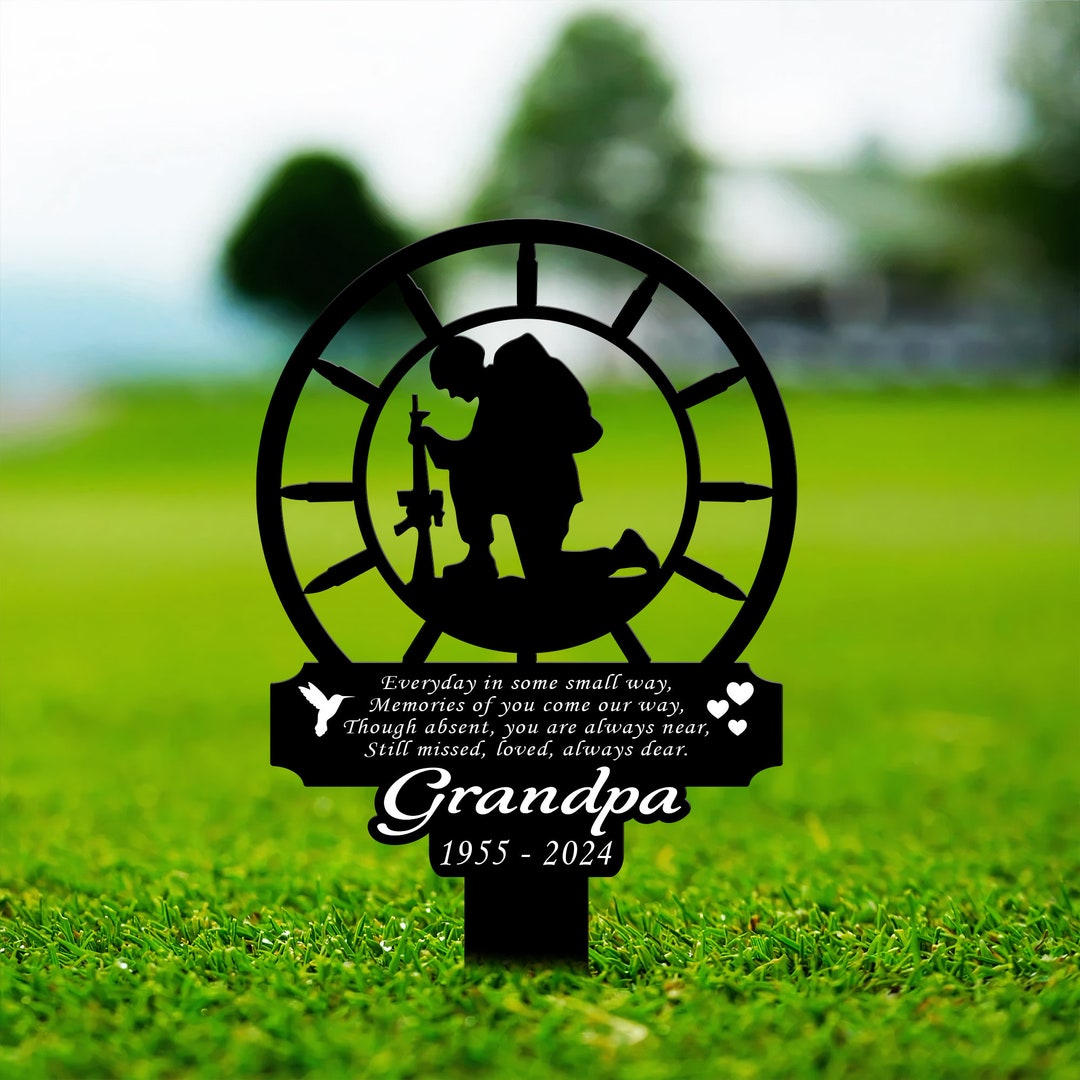 Custom Soldier Memorial Metal Stake, Army Memorial, Soldier Kneeling ...