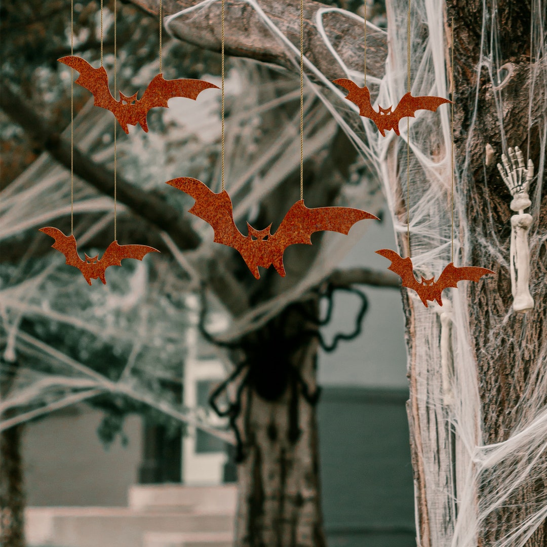 Hanging Rusty Bats Sign, Metal Bats, Halloween Decor, Hanging Halloween ...