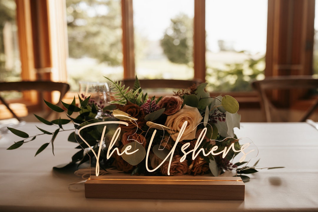 LED Wedding Sign | Custom Light up Sign | Mr + Mrs LED Table Sign ...