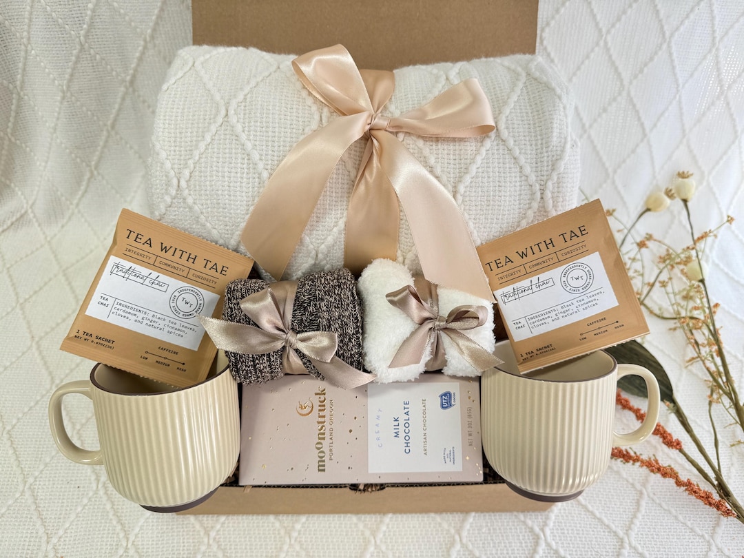 Realtor Gift Box for Closing Buyer, Gift Box for Client, New Home Gift ...