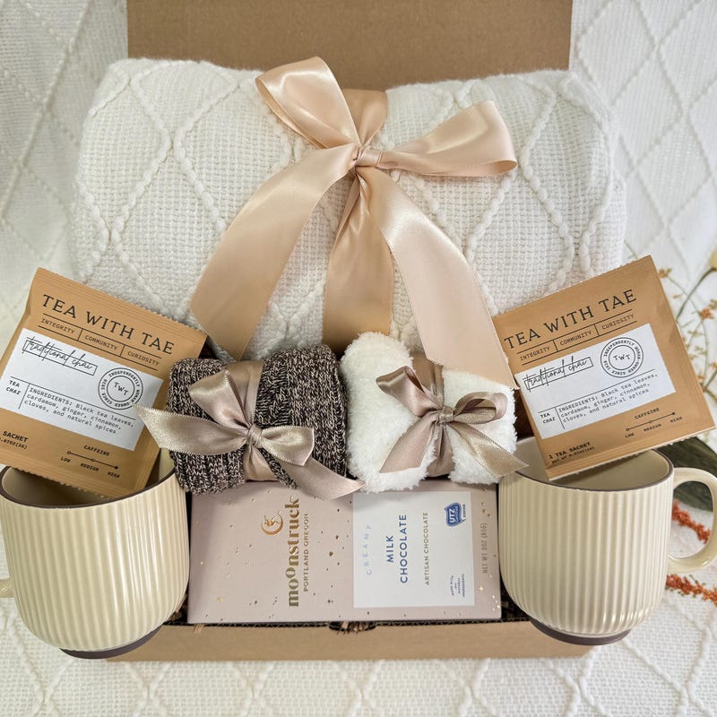 Realtor Gifts for Clients - 60+ Gift Ideas for 2025