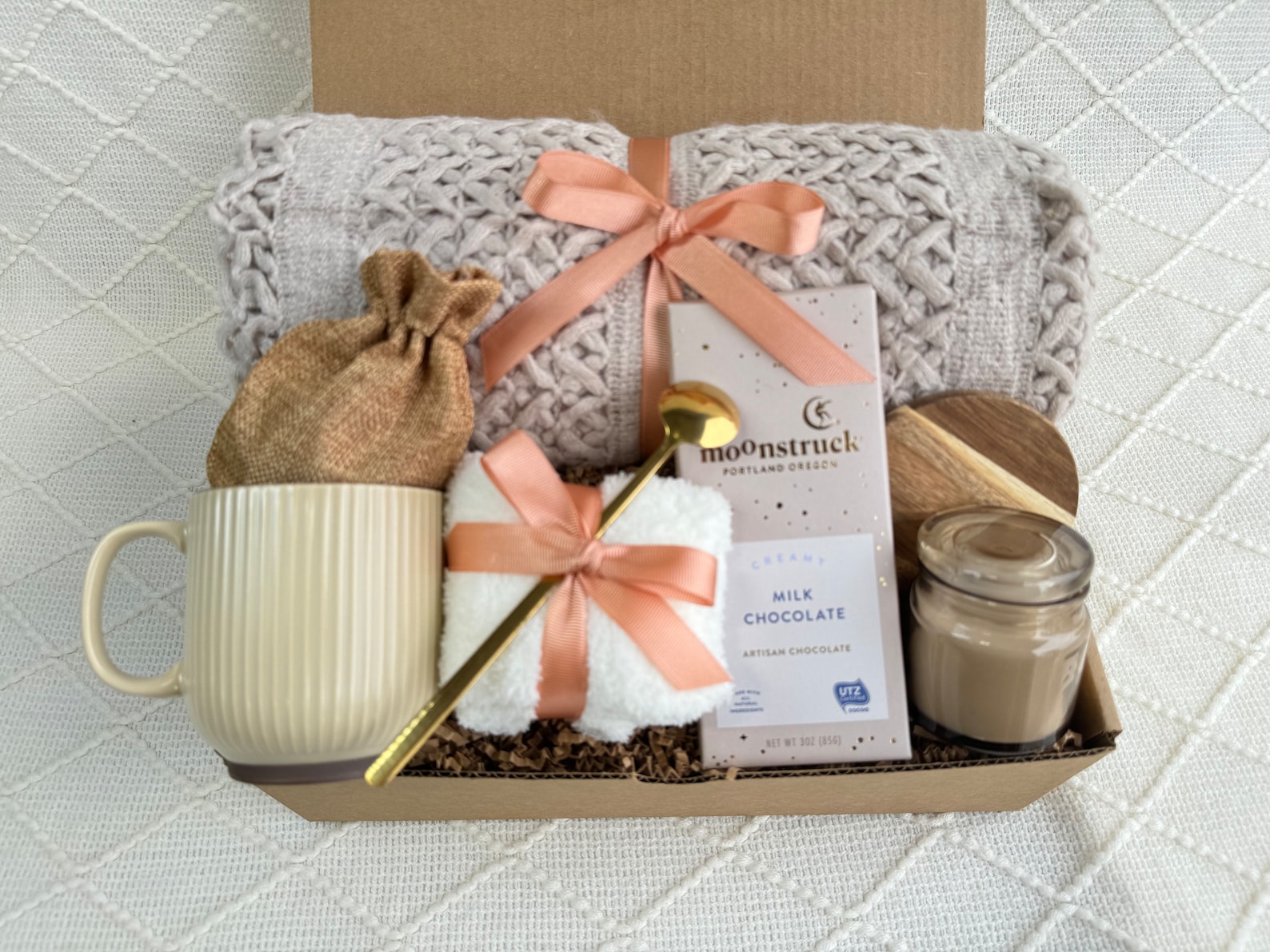 Cozy Birthday Gift Box: Blanket, Candle & Artisan Chocolate - Etsy