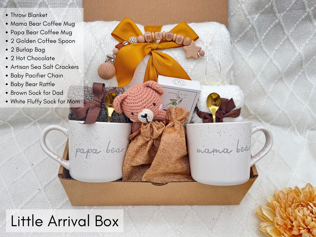 New Parents Gift Box, Deluxe New Mom & Baby Basket for Women After ...