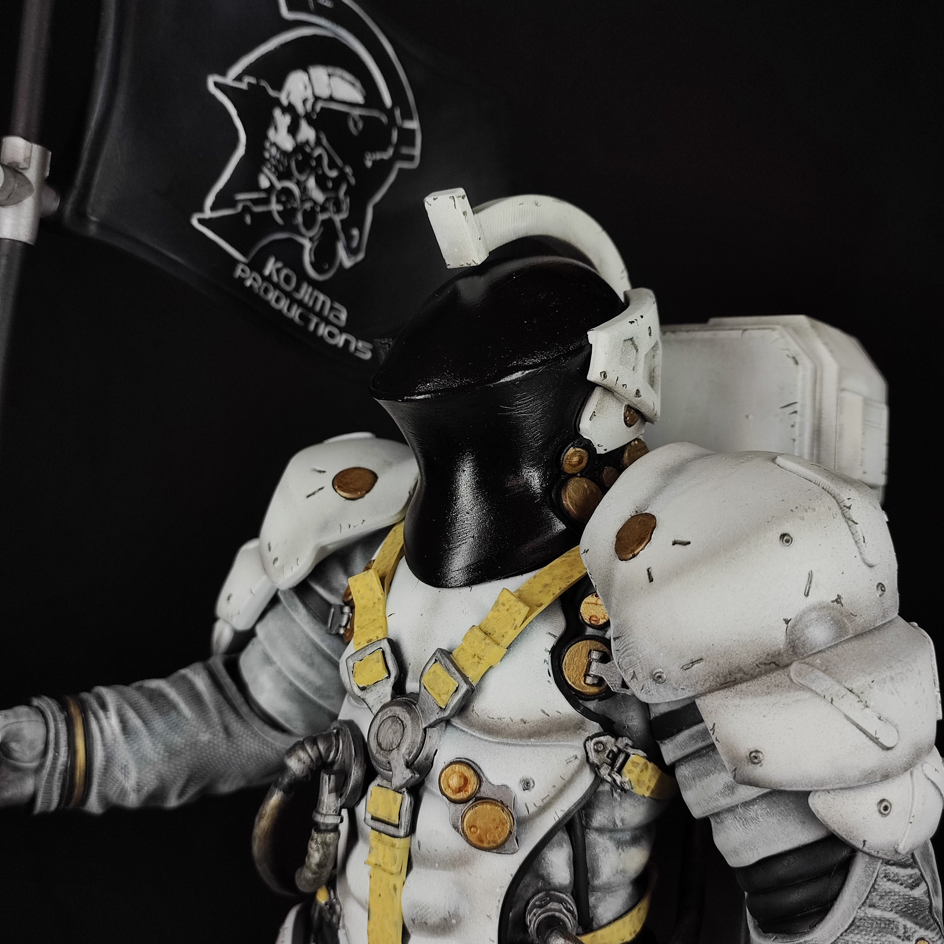 Death Stranding Ludens Kojima Production Fan Art Inspired 40 Cm Hand ...