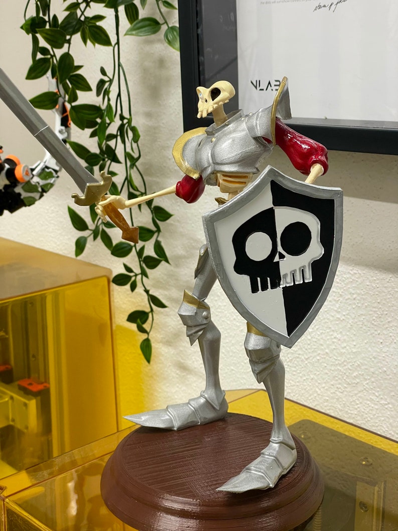 Sir Daniel Fortesque Medievil Fan Art Statue in Hand Painted Resin 25 ...