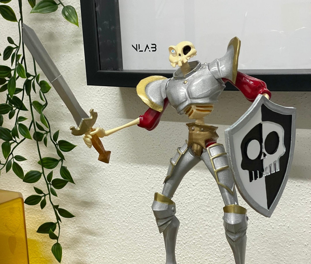 Sir Daniel Fortesque Medievil Fan Art Statue in Hand Painted Resin 25 ...