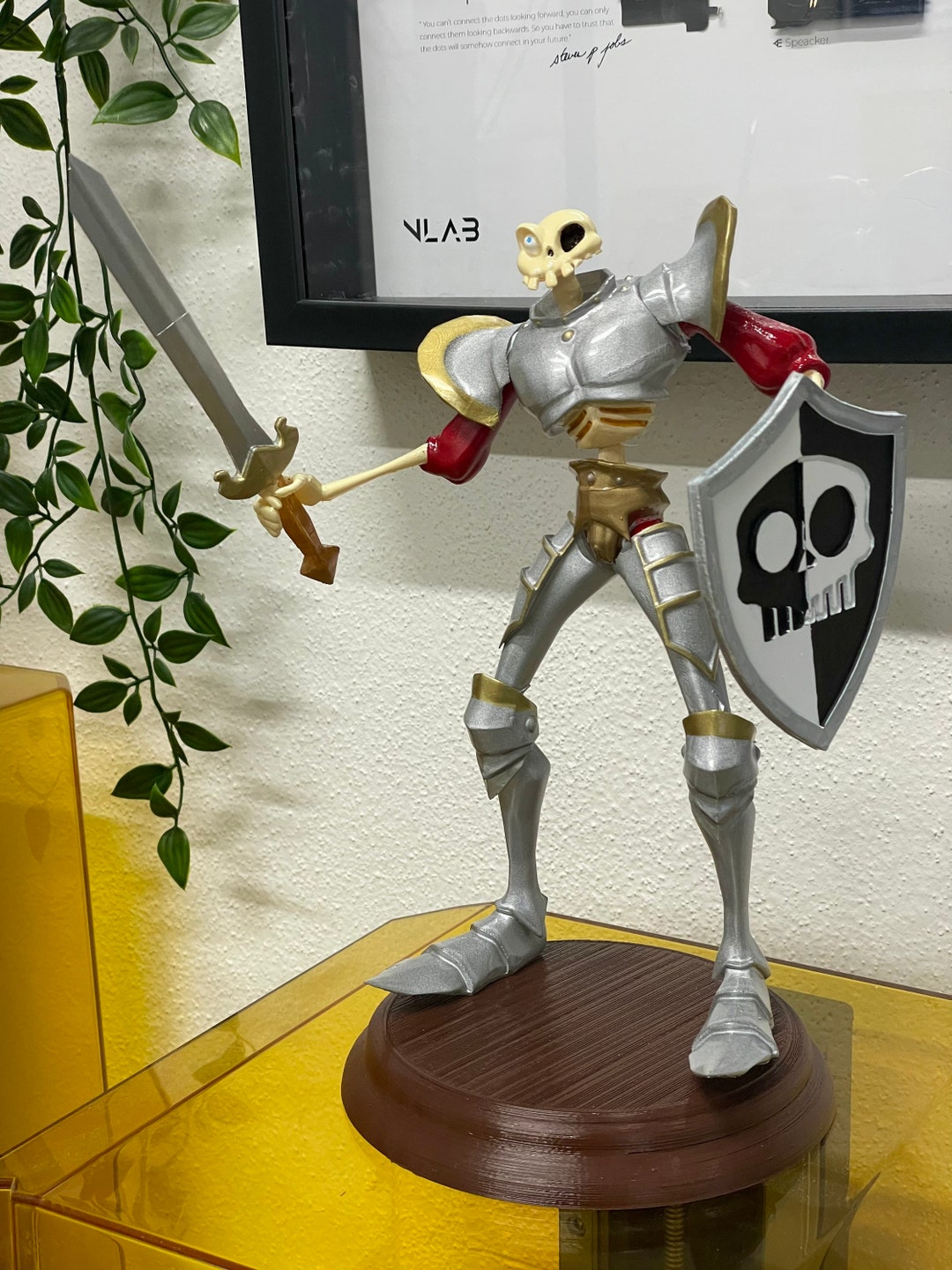 Sir Daniel Fortesque Medievil Fan Art Statue in Hand Painted Resin 25 ...
