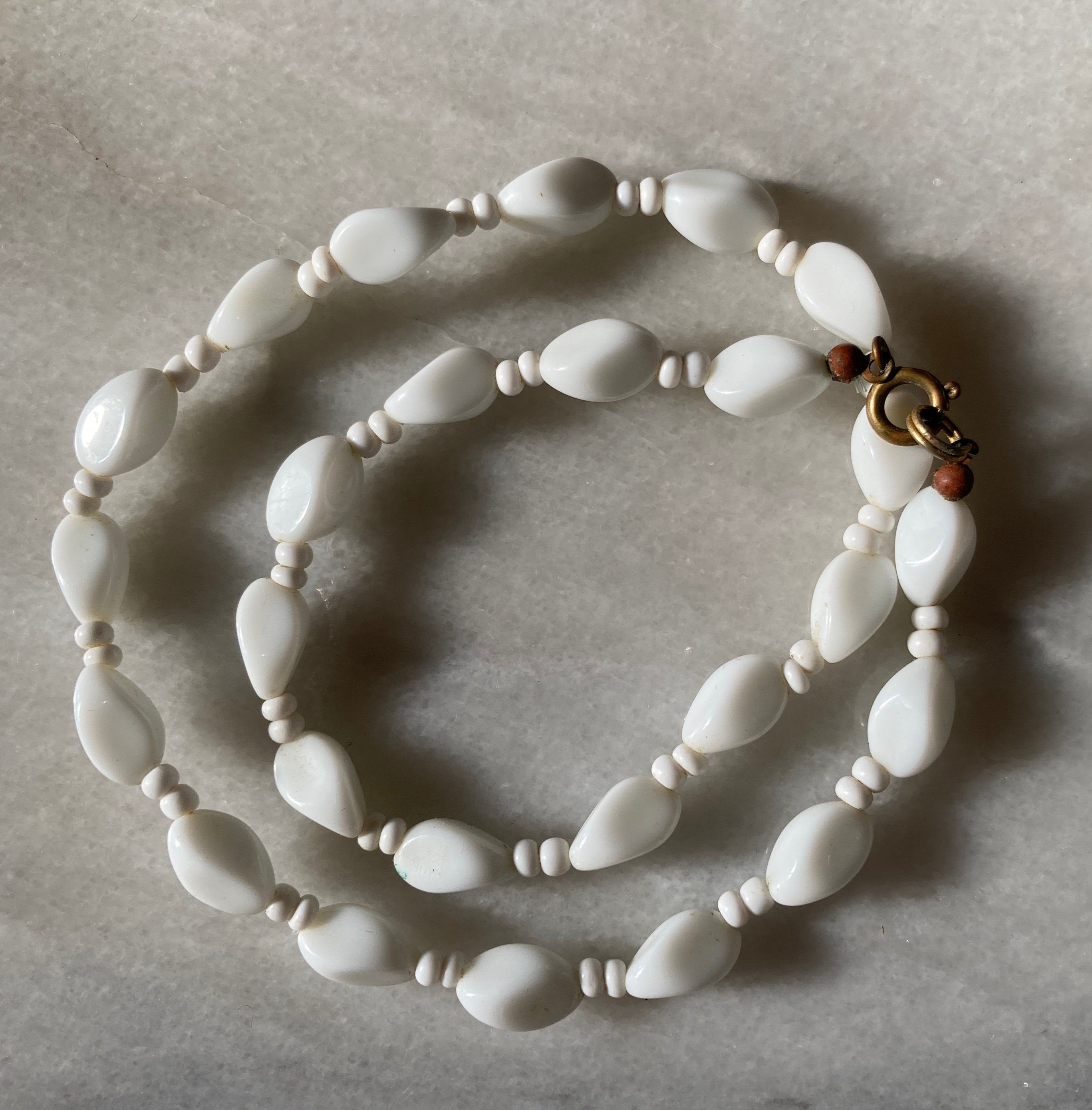 White Beaded Necklace - Etsy Australia