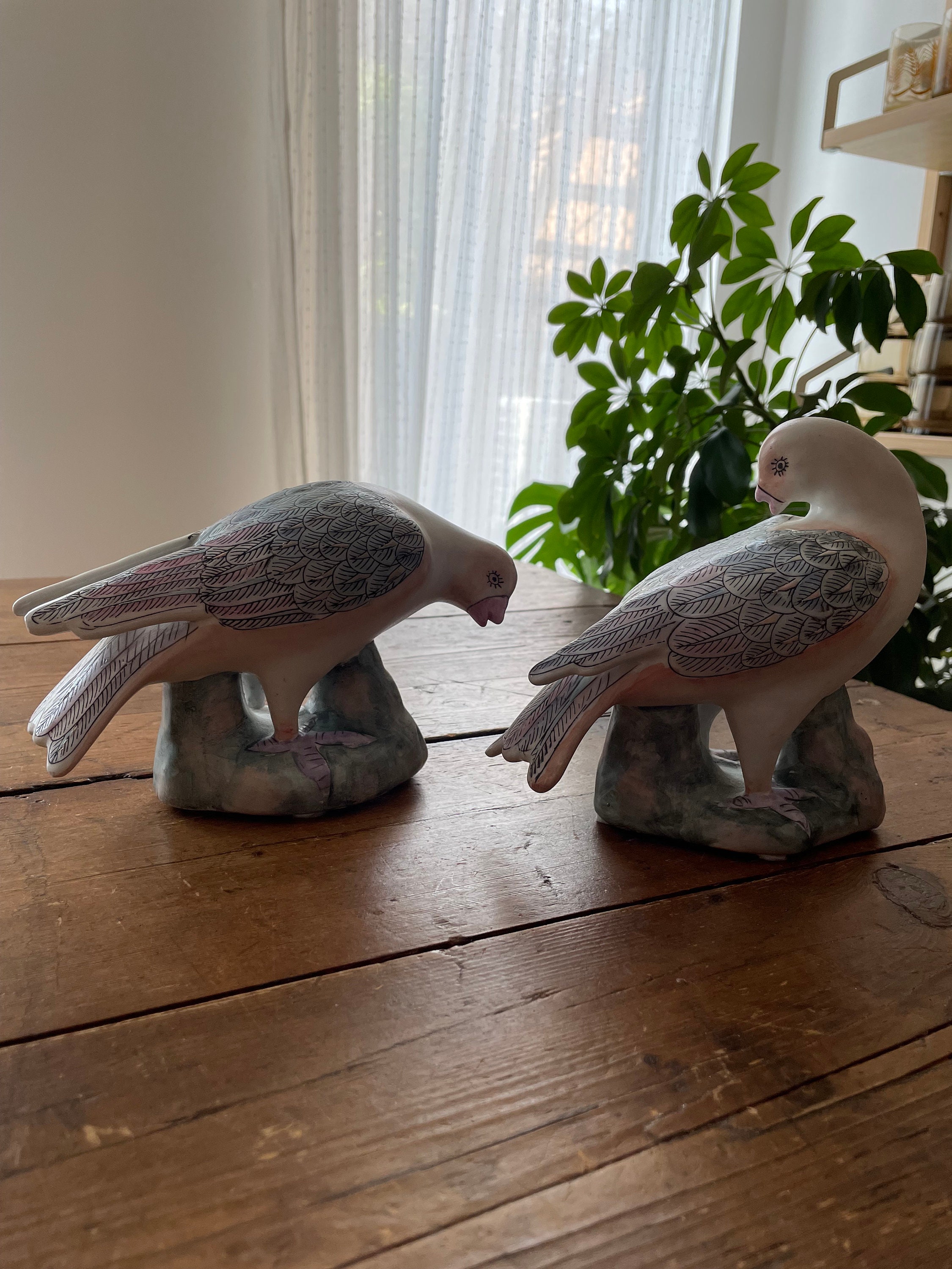 Pair of WBI Pastel Dove Figurine Statue Chinoiserie Ceramic - Etsy