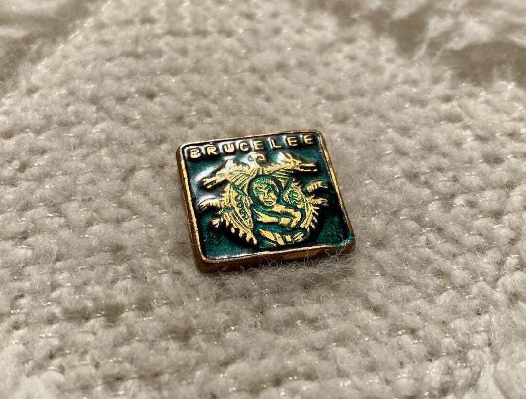 Rare Vintage 1970s Bruce Lee Enamel Pin Martial Arts Lapel Pin, Retro ...