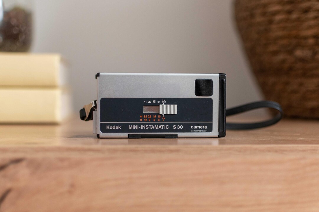 Vintage 1970s Kodak Mini-instamatic S30 Camera – Pocket Film Camera 110 ...