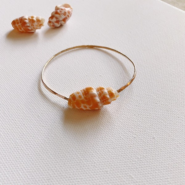 Shell Bangles - Etsy