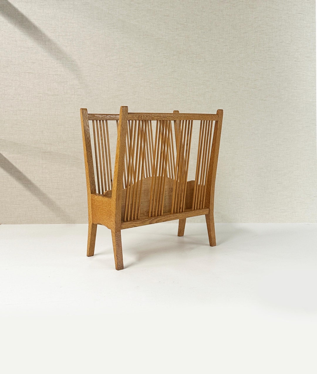 Mid Century Modern Solid Oak Magazine Rack - Etsy