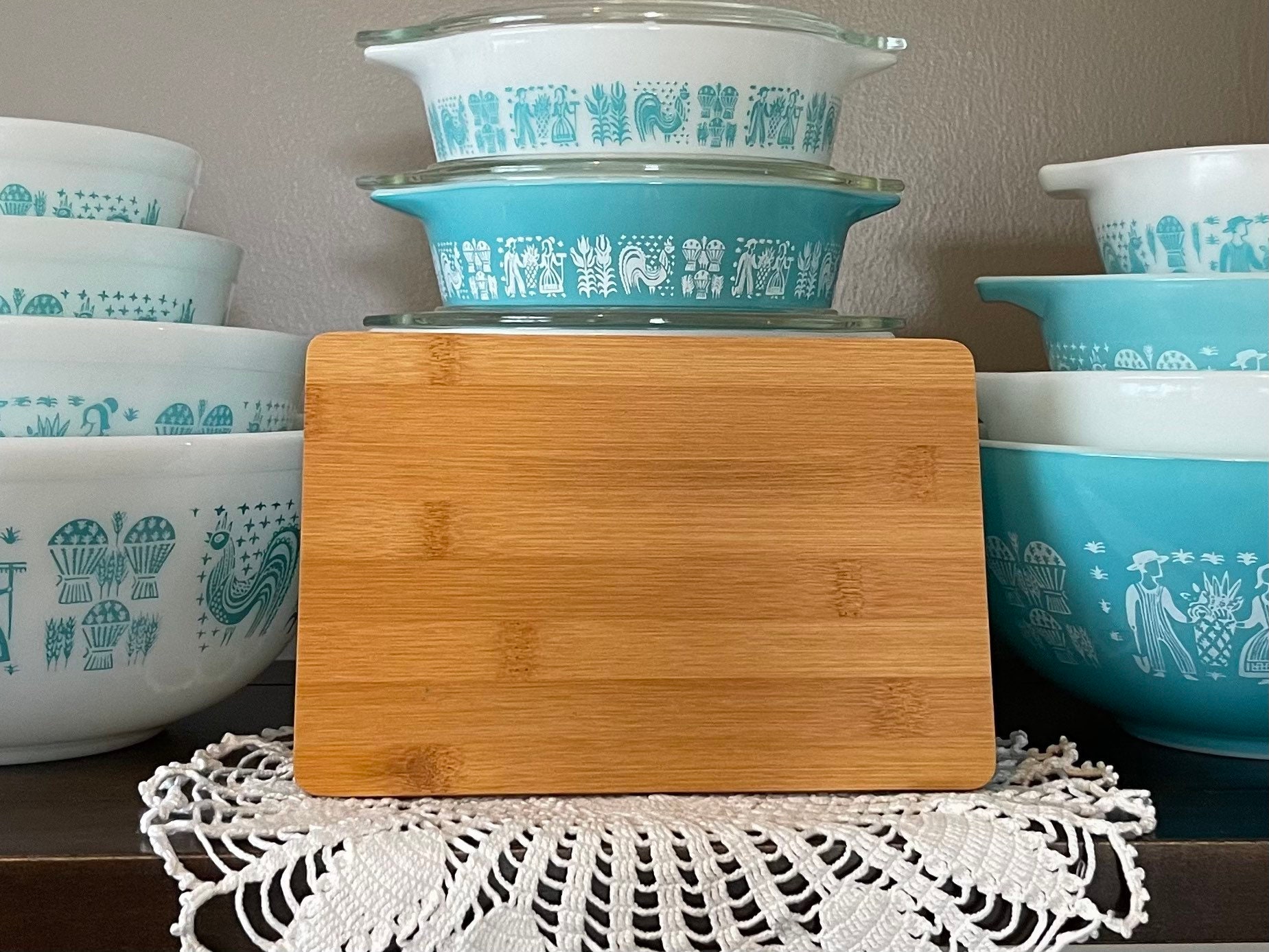 Vintage Pyrex Inspired Amish Butterprint Small Wood Cutting - Etsy