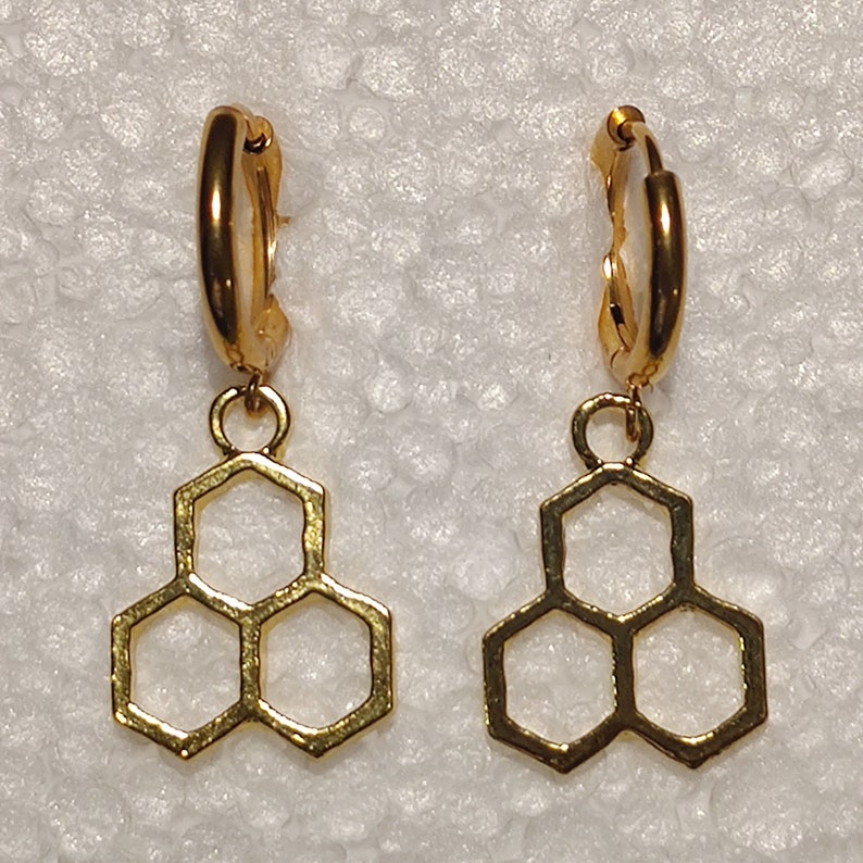 Honeycomb Bee Hoop Earrings Dangle Charm Dainty Bees Honey Gift Ideas for Bee Lovers Queen Bee ...