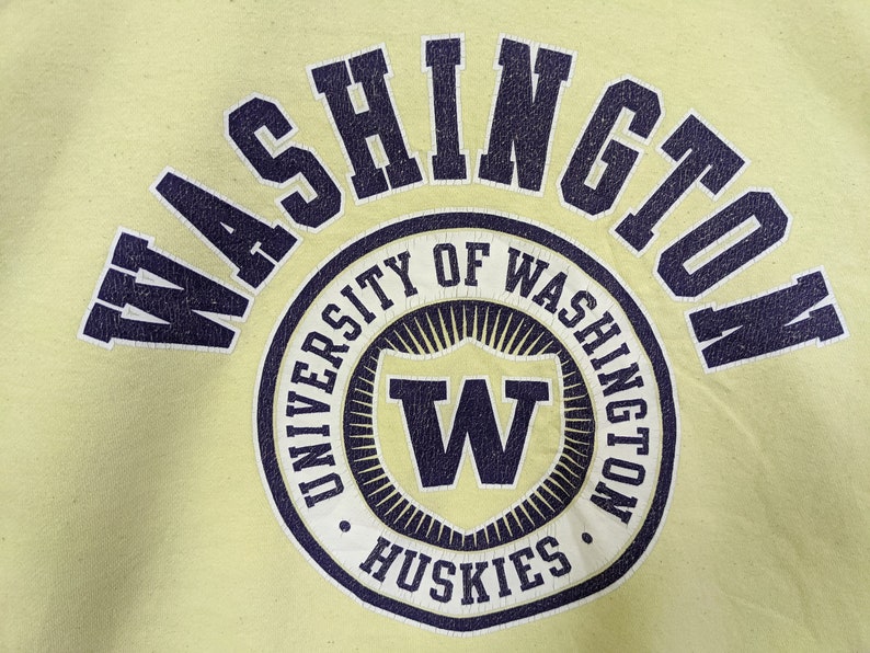 University of Washington Sweatshirt University of Washington Crewneck ...