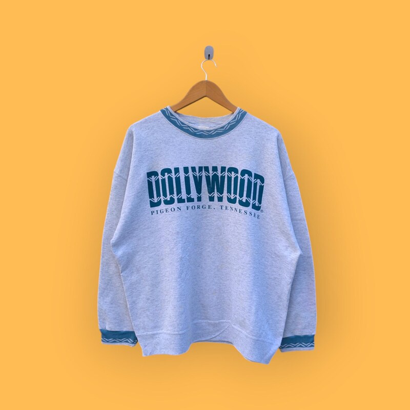 Dollywood - Etsy