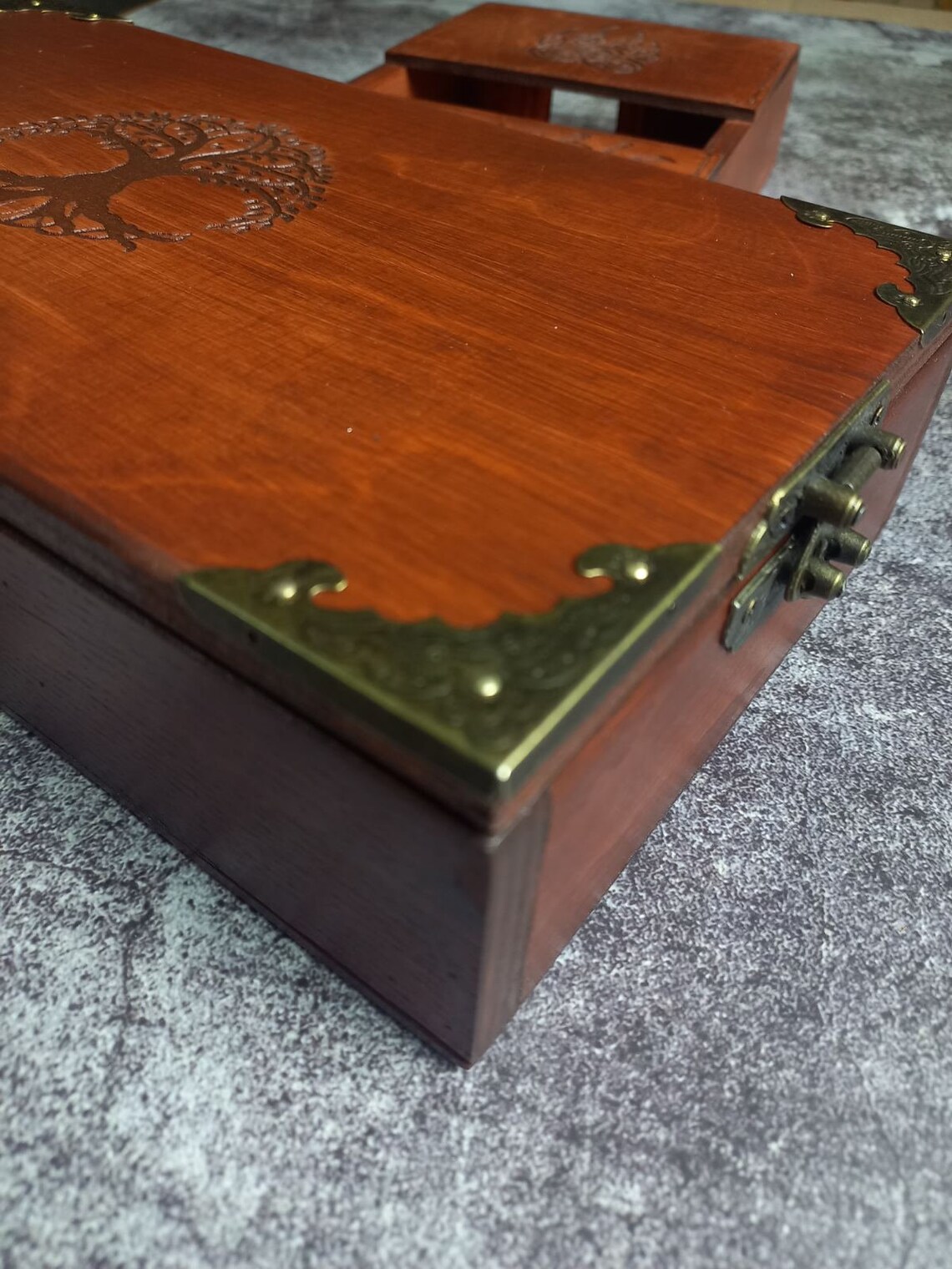 Dice Box DND and MAHAGON Color Zelda Triforce Set Wooden Dice Tray and ...
