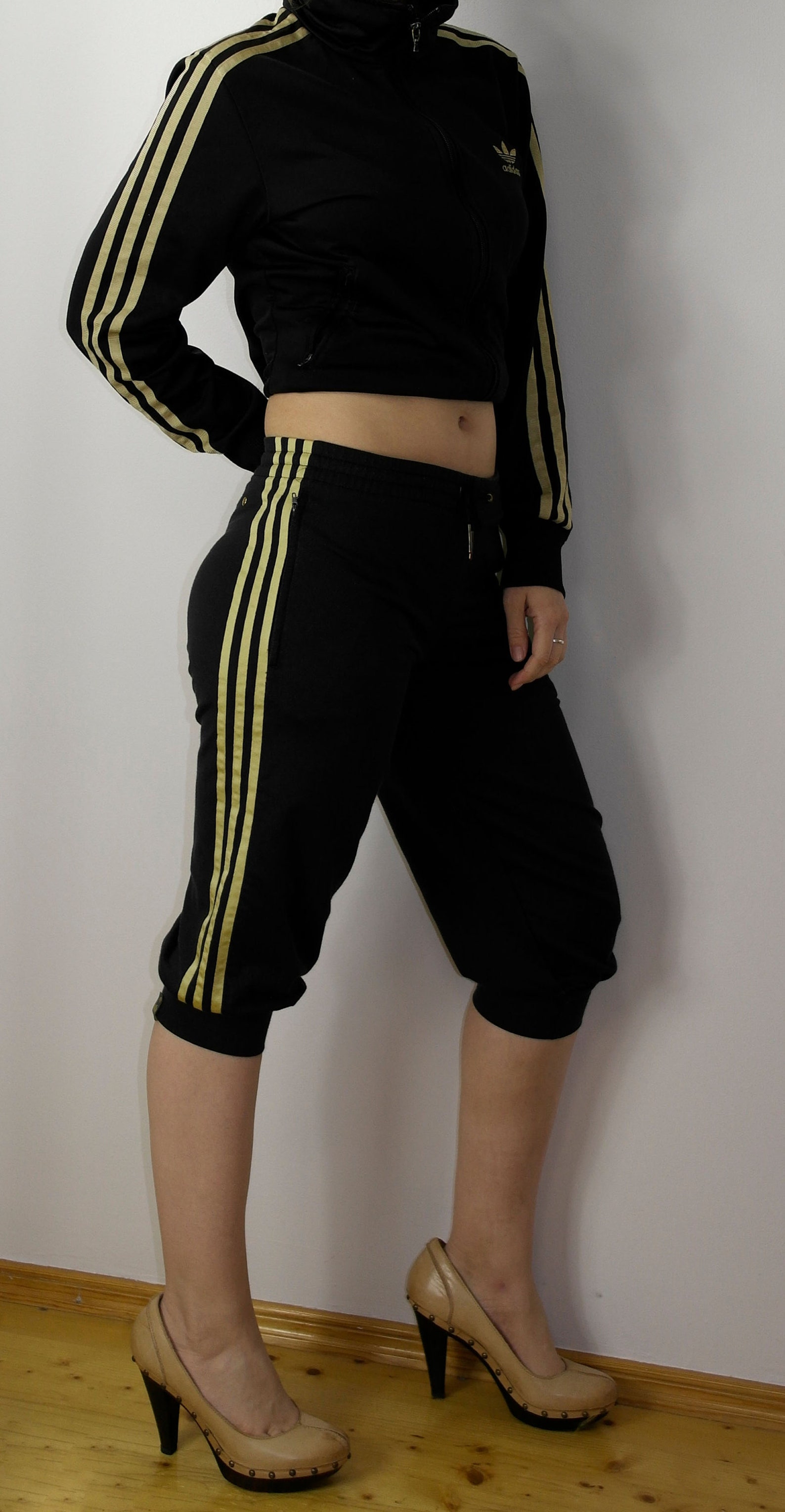 Y2K ADIDAS Respect Me 3 Stripes Capri Track Pants / Low Rise Black ...