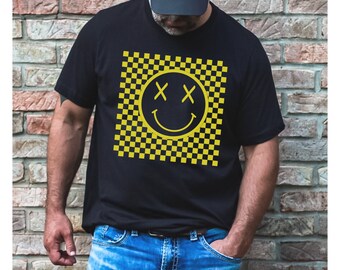 Checkered Smiley Face T-shirt Smiley Face Flower Groovy - Etsy